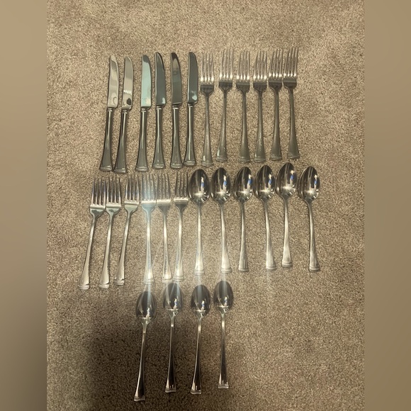 Lenox | Kitchen | 28 Piece Lenox Portola Stainless Steel Flatware Set ...